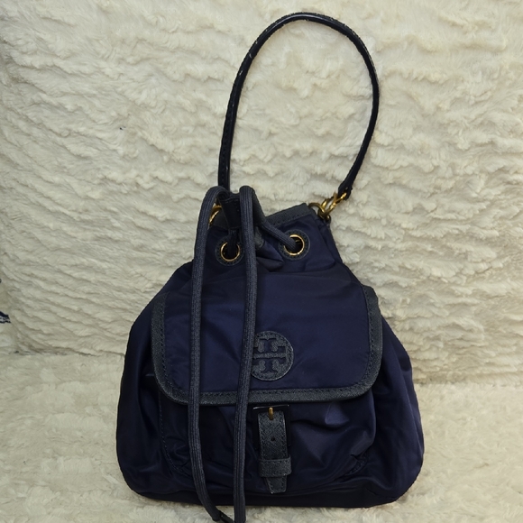 Tory Burch | Bags | Tory Burch Navy Blue Drawstring Backpack With Flap ...